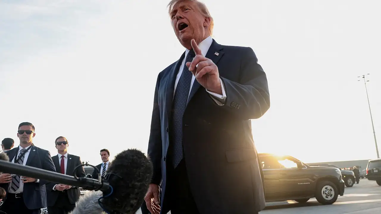 Trump'tan Hürmüz Boğazı Tehdidi: Kapatılırsa İran'ı Yok Ederiz